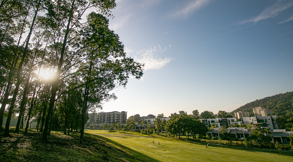 LIVE – Meru Valley Golf Resort